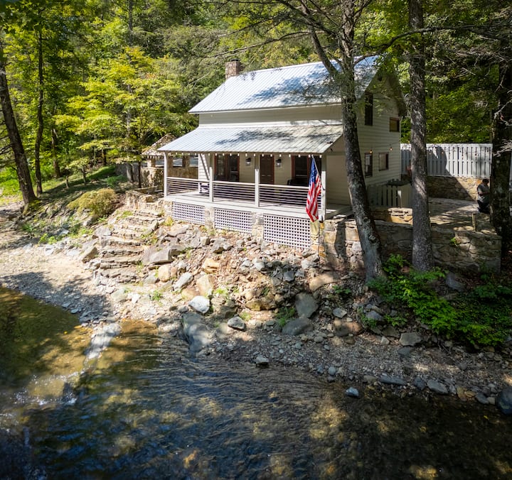 Chattahoochee River Retreat - Sautee Nacoochee, GA
