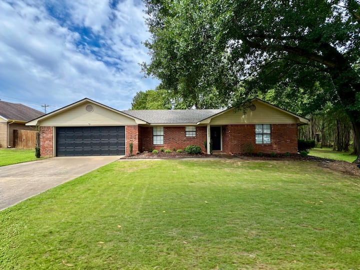 Van Buren 3br | I-40 | W/d - Short, OK