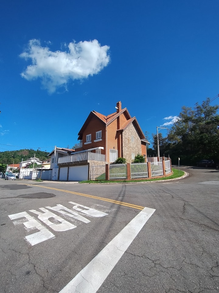 Casarão Das ÁGuas - Águas de Lindoia