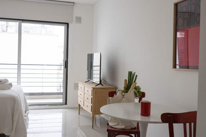 Depto. En El Corazón Del Abasto - Argentina