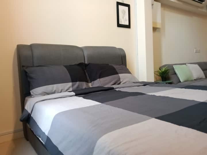 Cozy Duplex @ Tamarind | 2-6 Pax | Cyberjaya - Cyberjaya