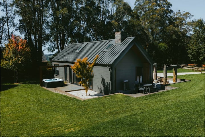 The Mist, Luxury Farm W/ Fireplace & Hot Tub - Exeter