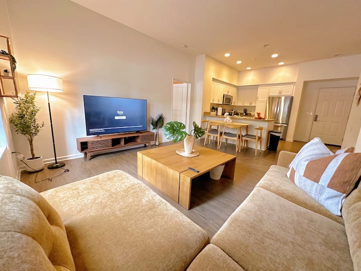 Irvine 2b2b| Uci Airport Jamboree Park Place - 橘郡