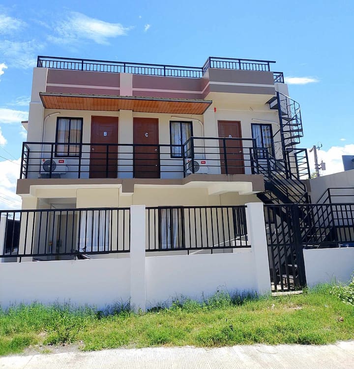 5 Bedrooms Near Smx Airport Wharf Azuela Dusit - Davao City