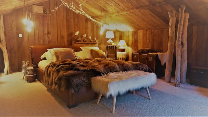 Suite De 70m2, Insolite Et Atypique. - Saint-Laurent-des-Arbres