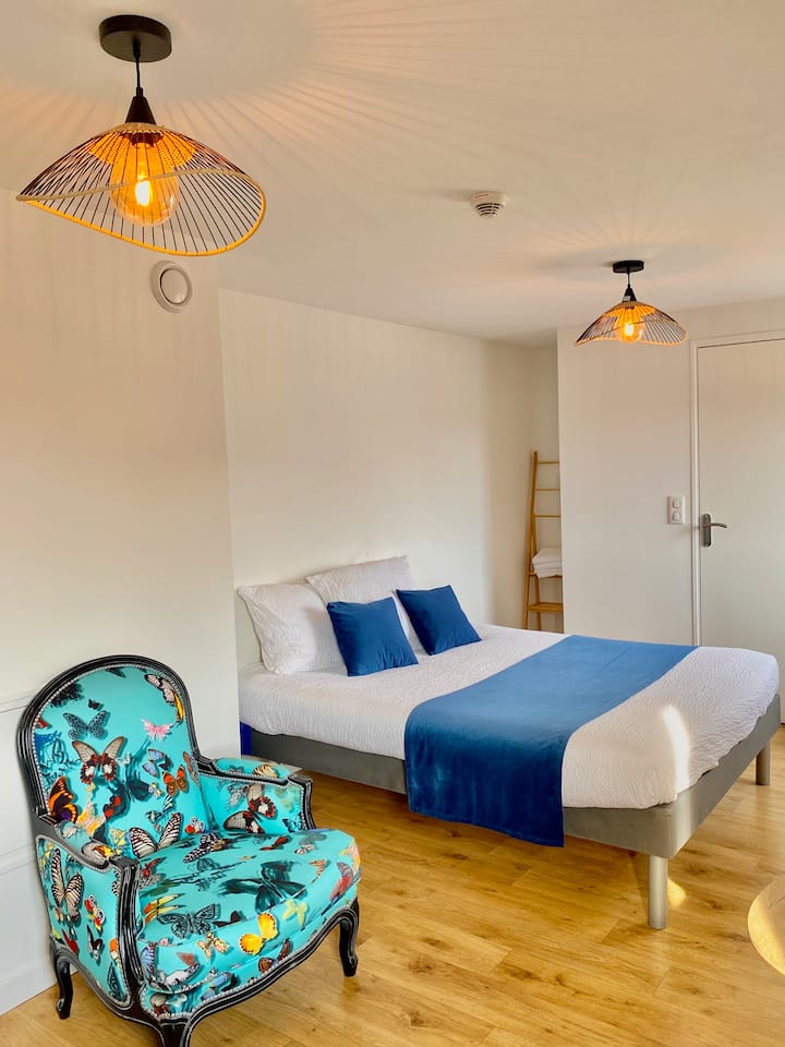 Cit’hotel - Appartement Gentleman - Lieusaint