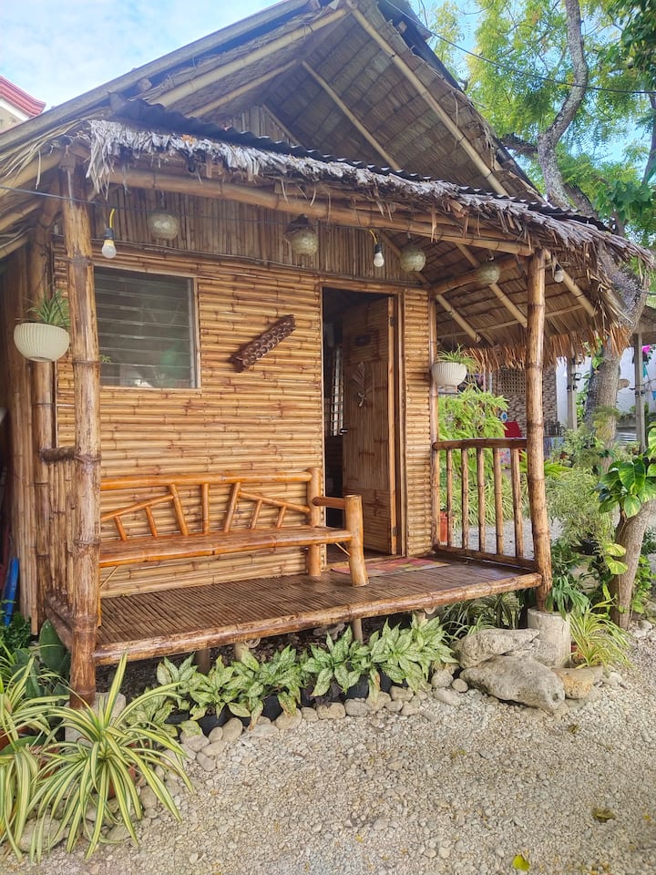 Oslob Payag Garden By The Beach - Oslob