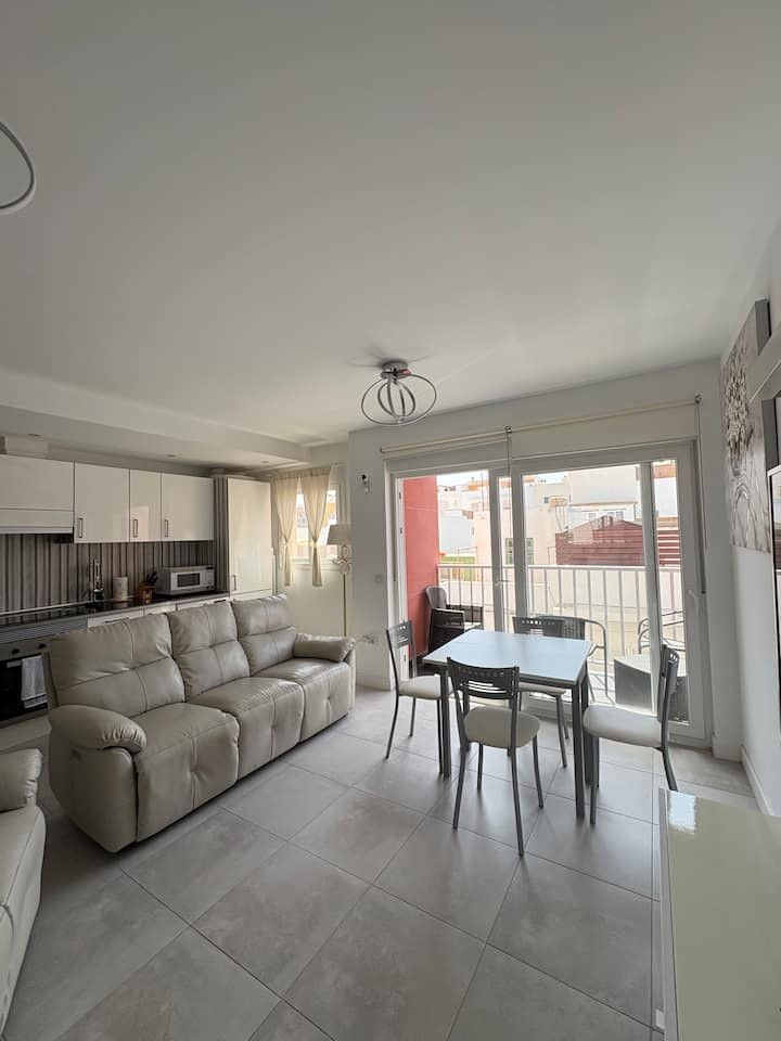 Casa Alisio: Peaceful, Central, Balcony, 2 Suite - Corralejo