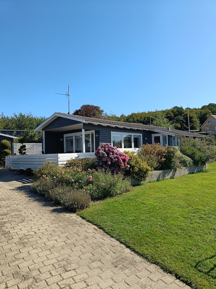 Hyggeligt Sommerhus Med Udsigt - Westerholz