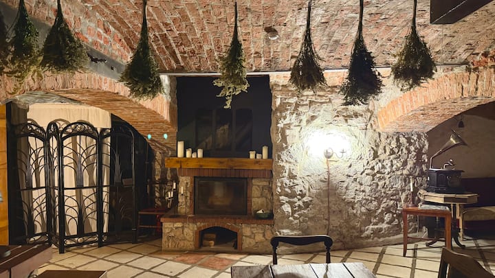 𖠁 Witch House Apartment With Fireplace 𖠁 - Riga
