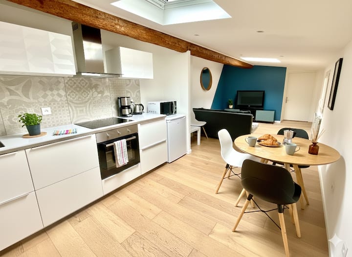 Comédie : T2 Chic & Calme Au Pied De L'opéra - Montpellier