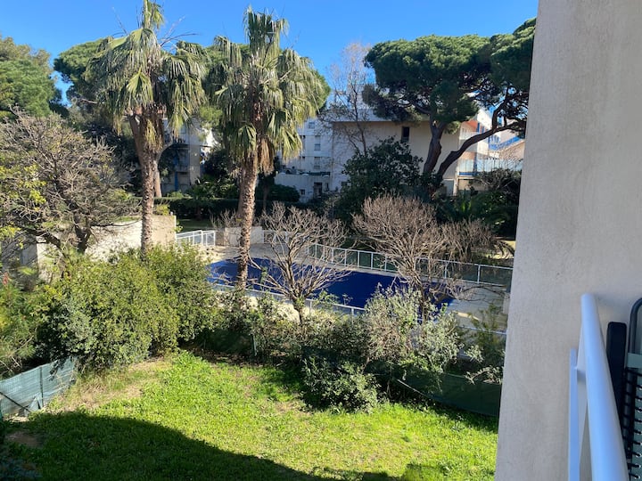 Superbe T2 Au Port De Hyères, - Hyères