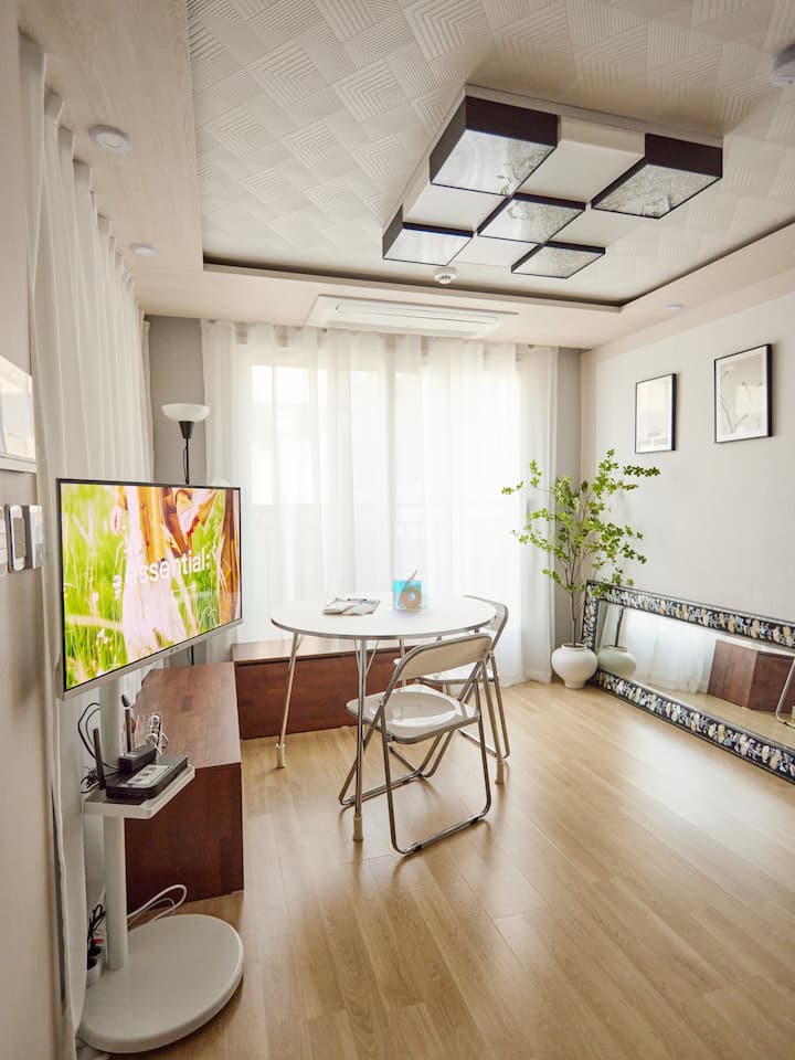 *신축*고척돔 *무료주차* 공항버스 *종로* 올리브영근처 역세권 한국전통오브제 - 광명3동