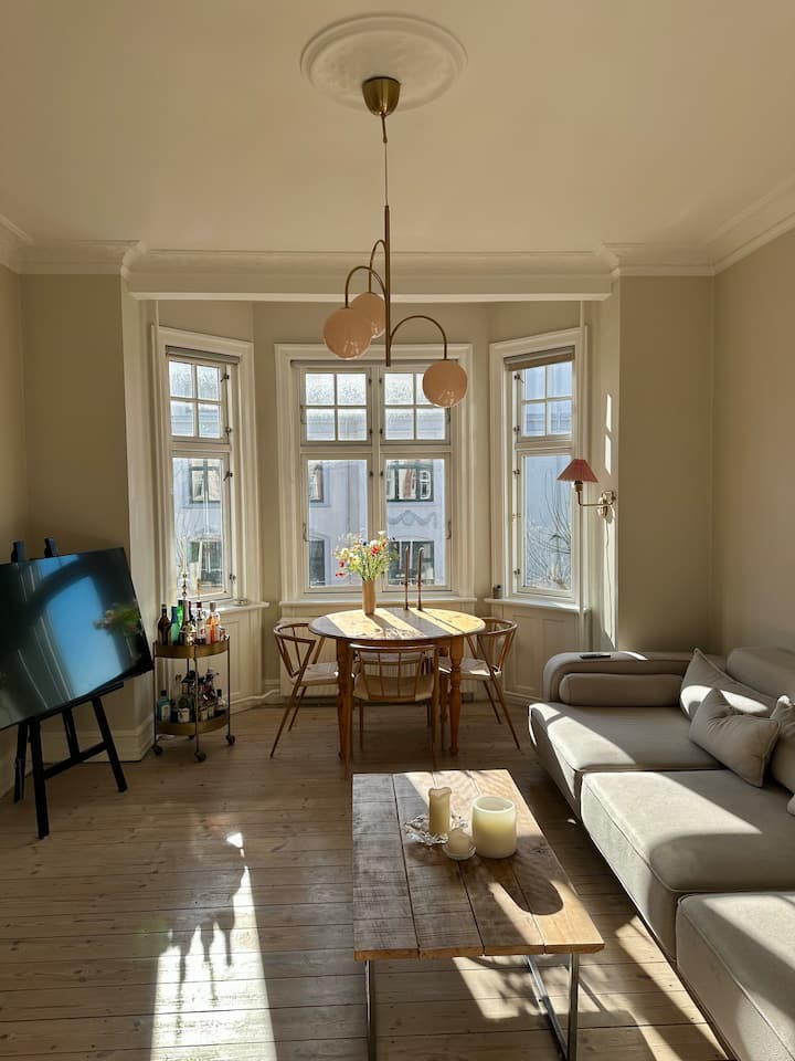 Flot Lejlighed På Frederiksberg - Copenhaguen