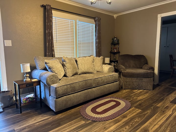 Cozy Cottage - Wichita Falls, TX