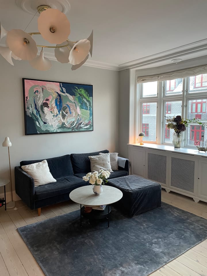 90sqm Cosy ØSterbro Flat - Copenhague