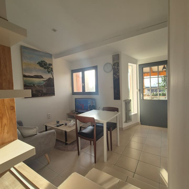 Studio Neuf Au Calme - Thiers