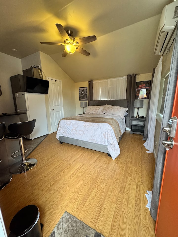 Welcome To The Tiny House. - Reno, NV