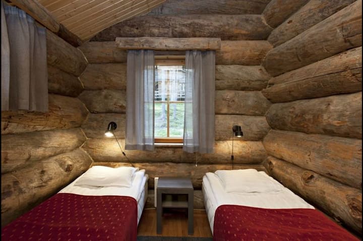 Viihtyisä Kelomökki ÄKäslompolossa - Äkäslompolo