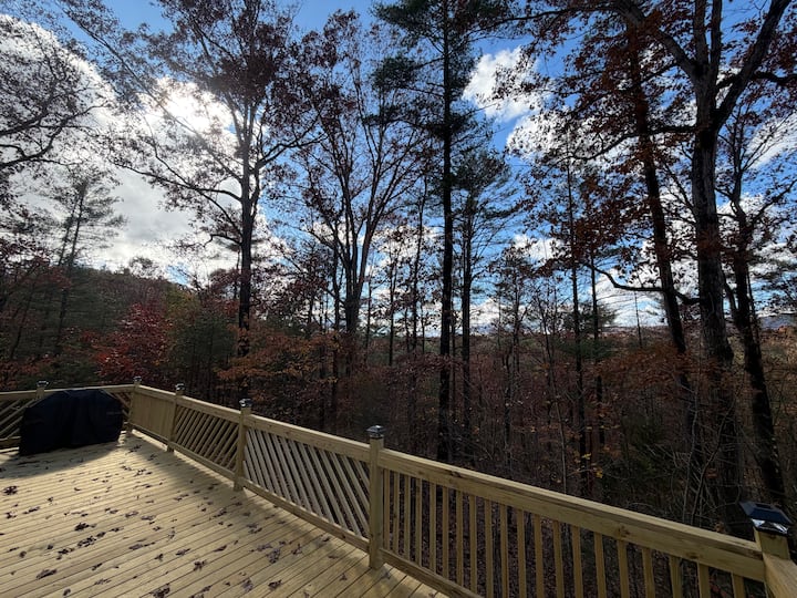 Papa's Mountain Retreat - 브로드웨이