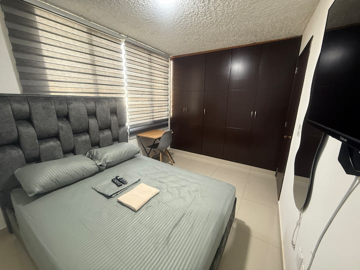 Hermosa Habitación A Una Cuadra Del Ventura Plaza - Cúcuta