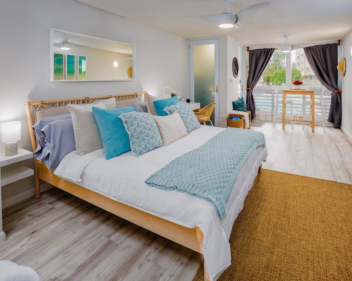 Aqua Nest Studio At The Beach - San Juan