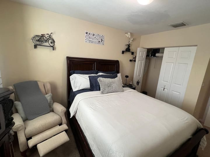 The Relax Room - West Palm Beach, FL