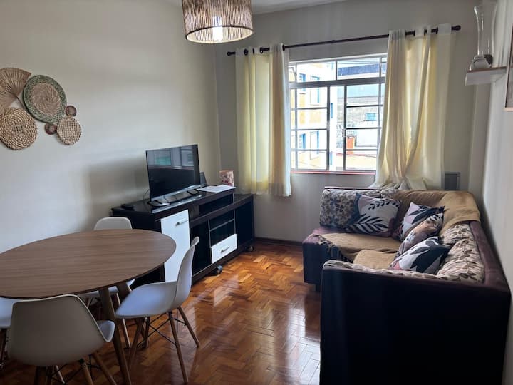 Apartamento Central Com Garagem E Wi-fi - Serra Negra
