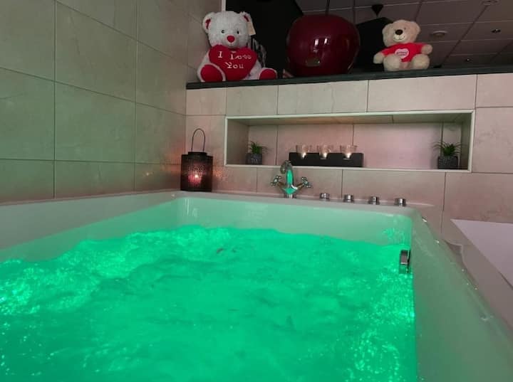 Jacuzzi & Sauna Privatif - Savigny-lès-Beaune