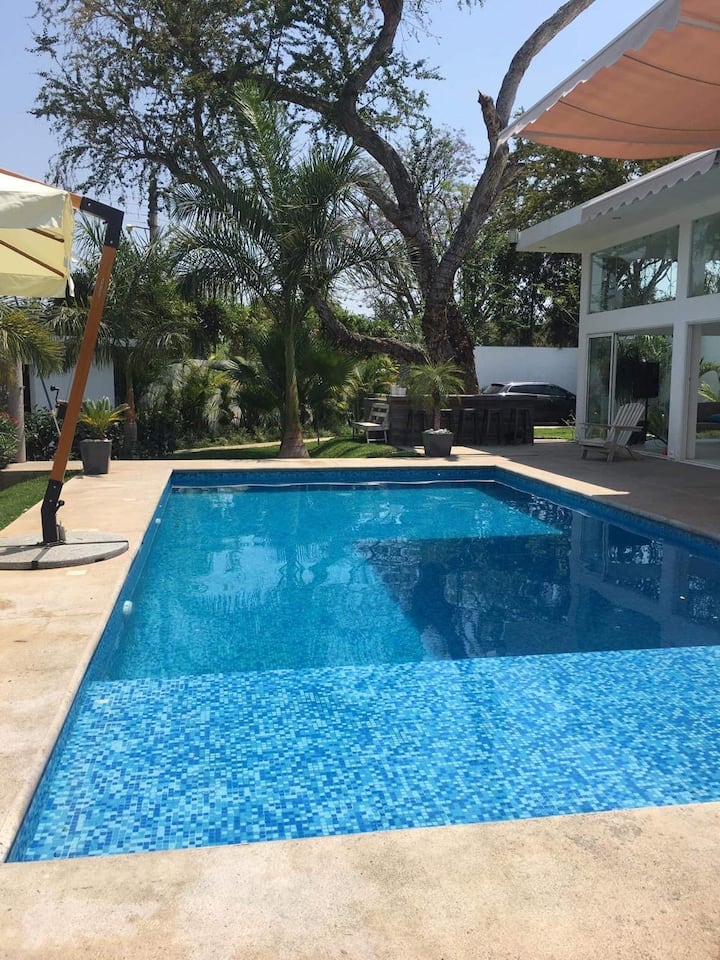 Hermosa Casa De Fin De Semana. - Estacas