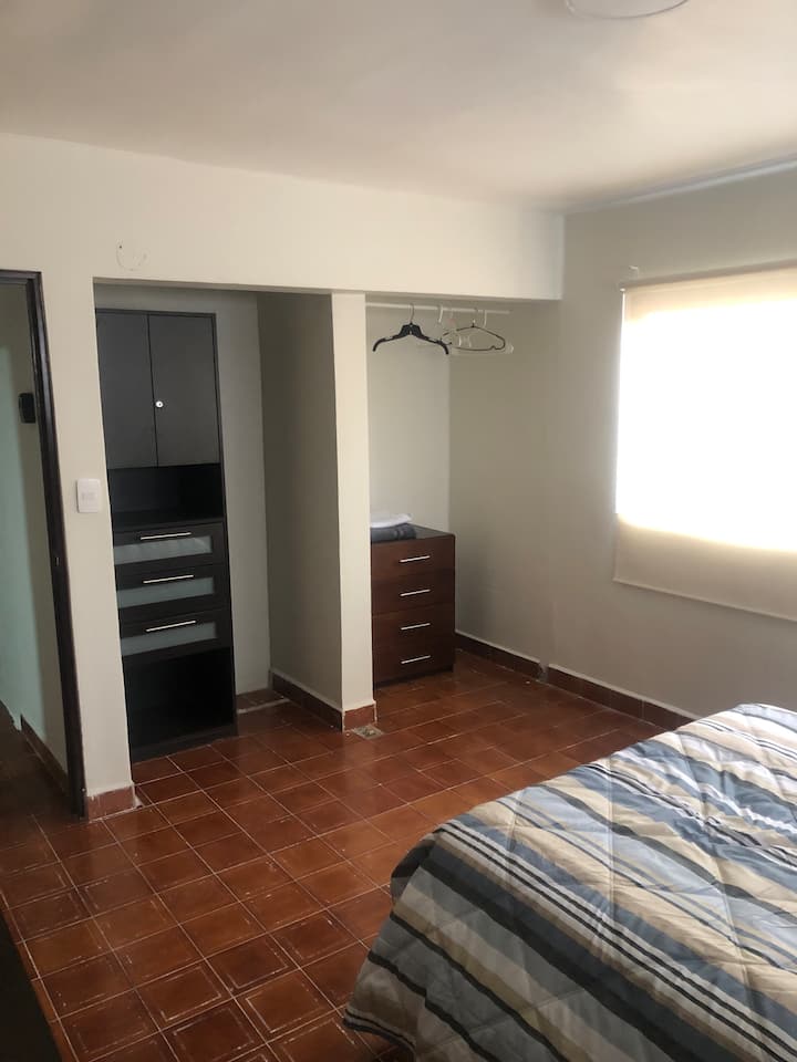 Casa 6 Habitaciones Fundidora Con Aseos Incluidos - Monterrey