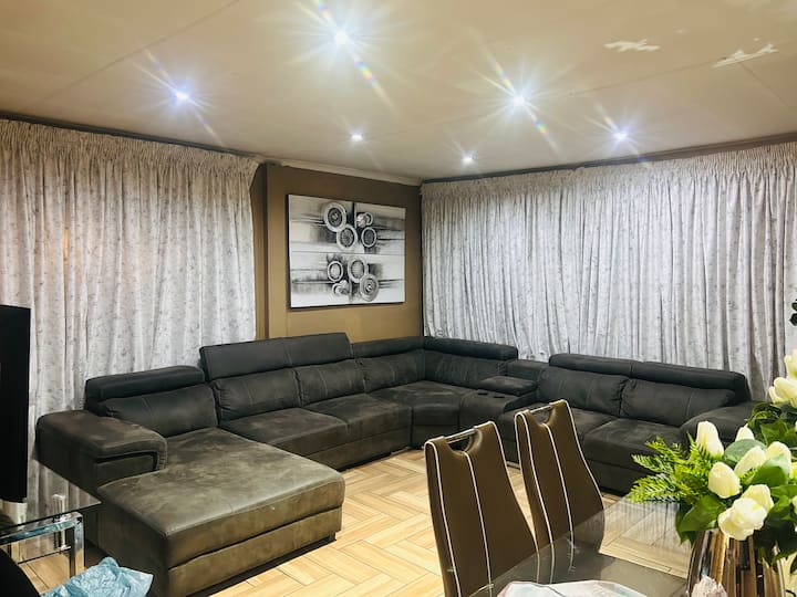 A Home Of Love And Peace. - Emalahleni
