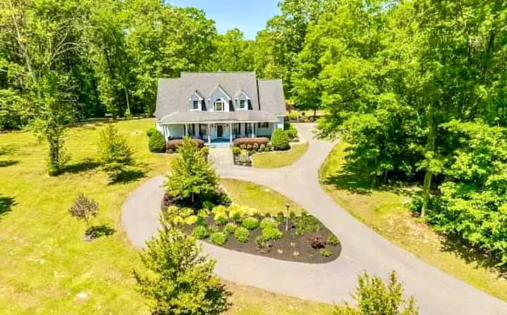 River House Retreat • Private 15 Acres • 14 Guests - Jordan Lake State Recreation Area, Apex