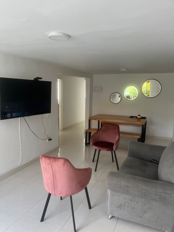 Apartamento Completo Cerca Al Poblado - Itagüi