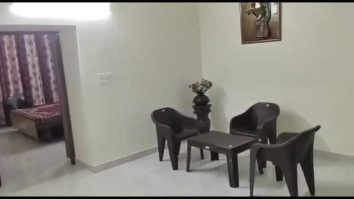 Well Built 6bhk Guest House At Model Town Patiala - Patiala