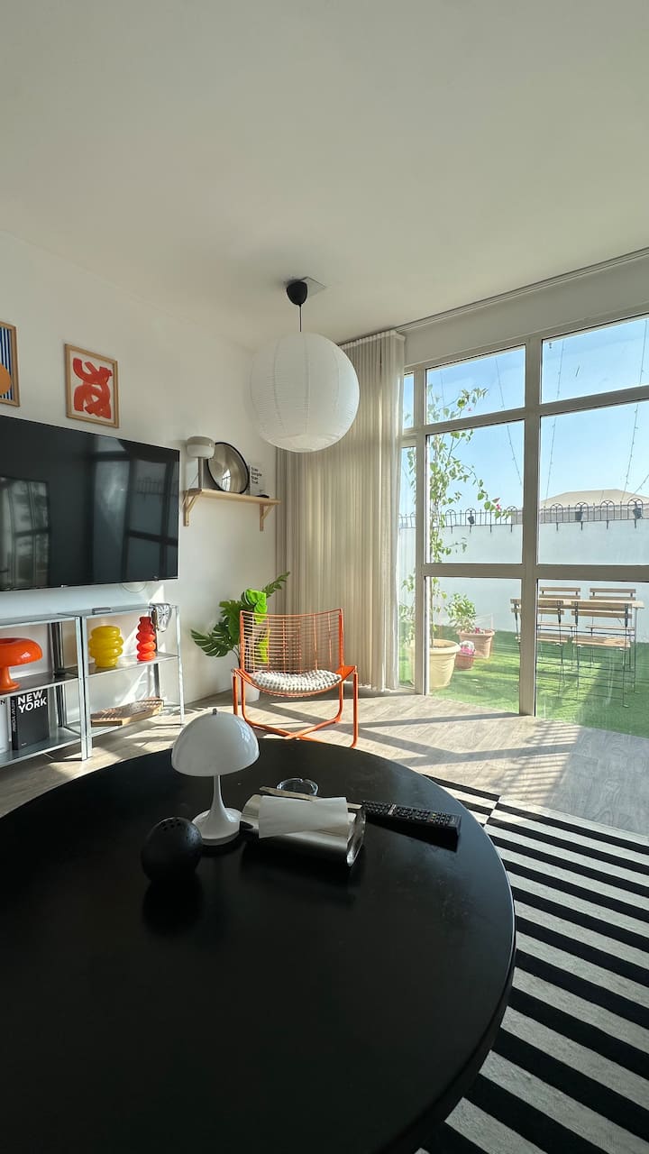 شقة أنيقه بدخول ذكي صاله وغرفتين نوم وجلسه خارجيه - Dammam