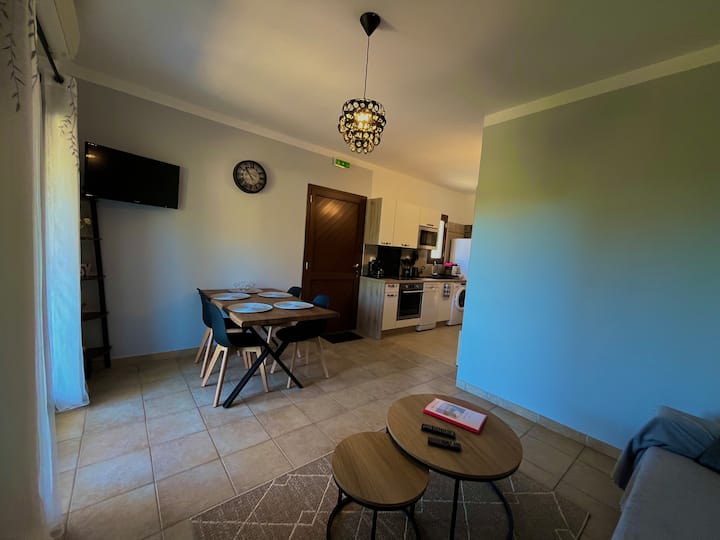 Appartement à L'étage . - Korzika