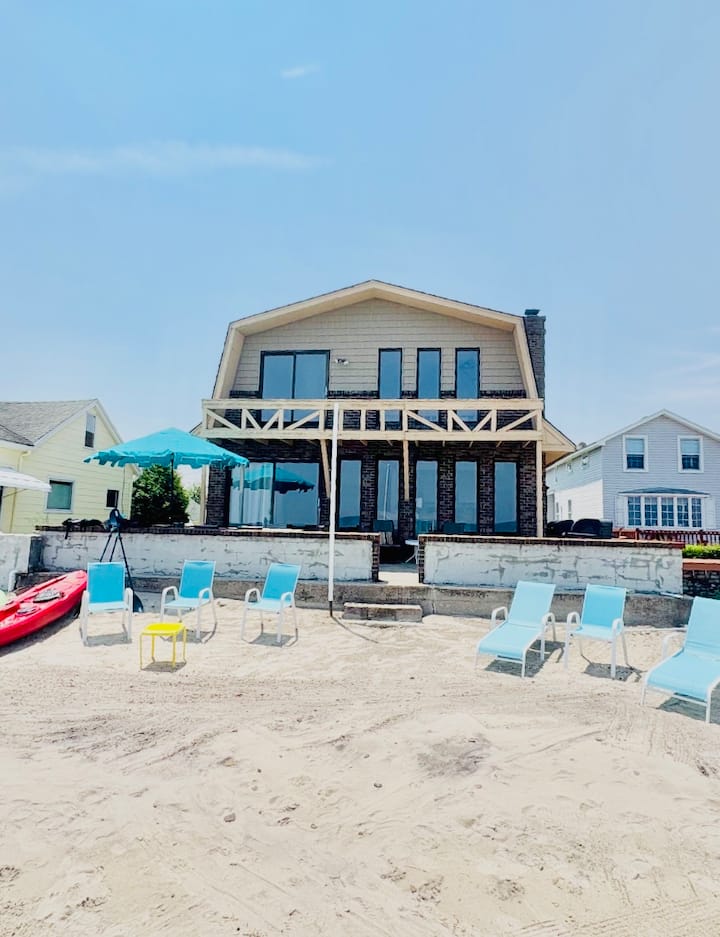 Beach Brick House; Beachfront Lake Ontario Resort - Hilton, NY