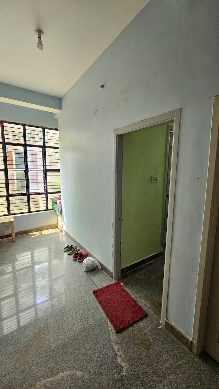 Room With Attached Bathroom - Davanagere