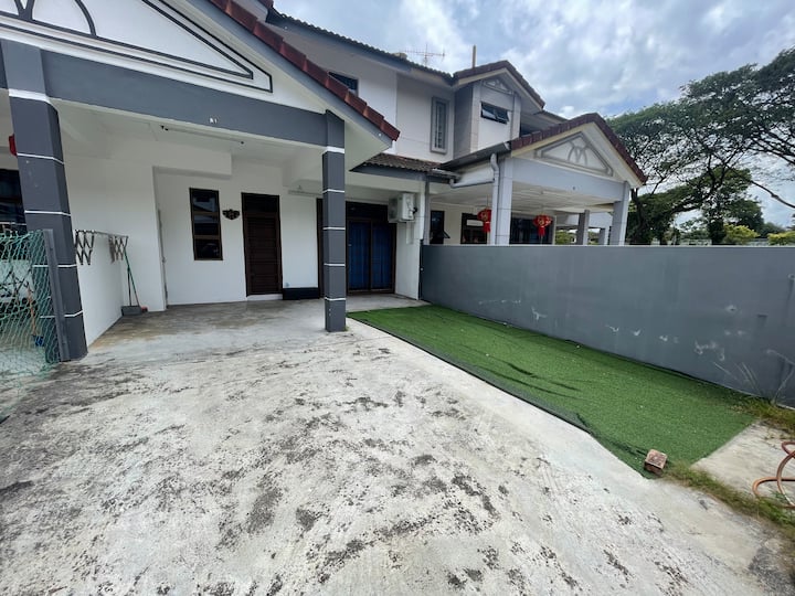 Desa Tebrau 31 Ikea Aeon 15 Paxs - Masai