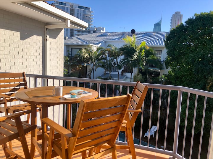 2bed/2 Bath, Free Parking, 10 Minute Walk To Beach - Bond University