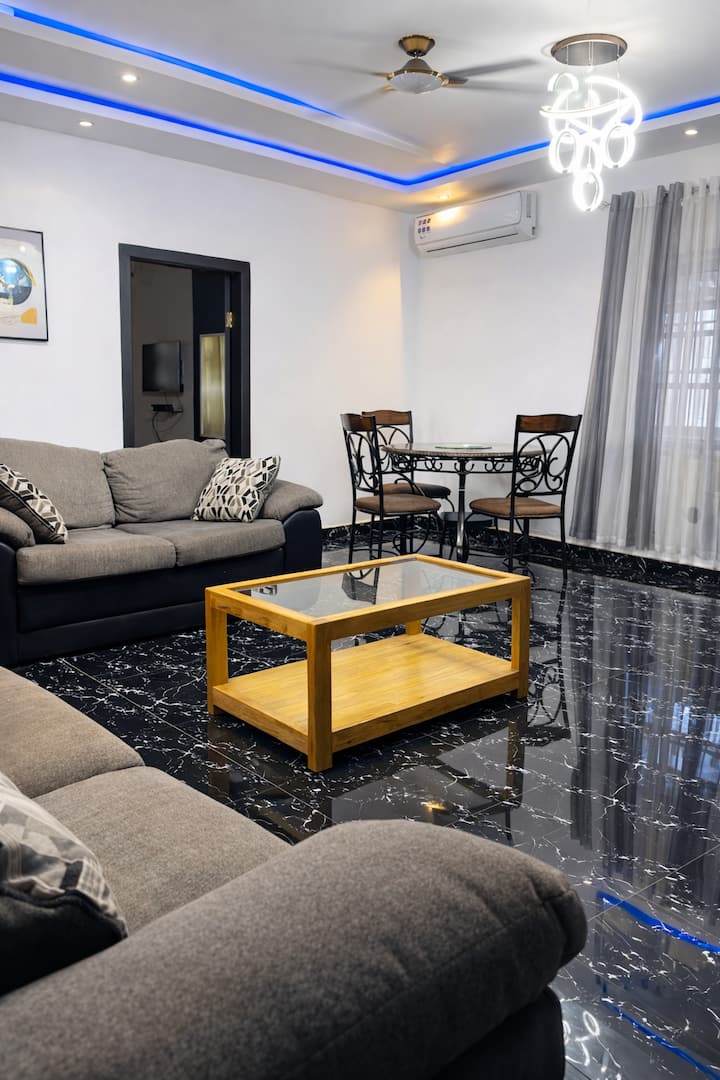 Charming & Cozy 2-bedroom Home In Adiembra, Kumasi - Kumasi