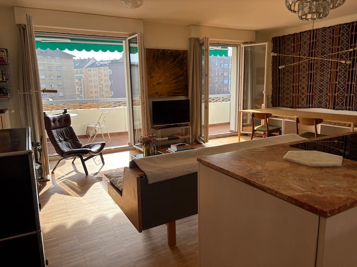 Trendy High Standard Apartment - Genebra
