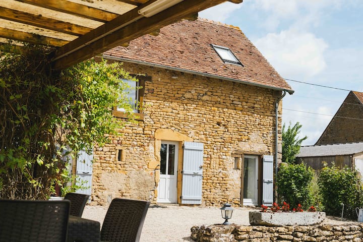 Maison De Campagne Des Verchères - France