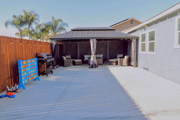 Backyard+calm+location+games! - Chula Vista, CA