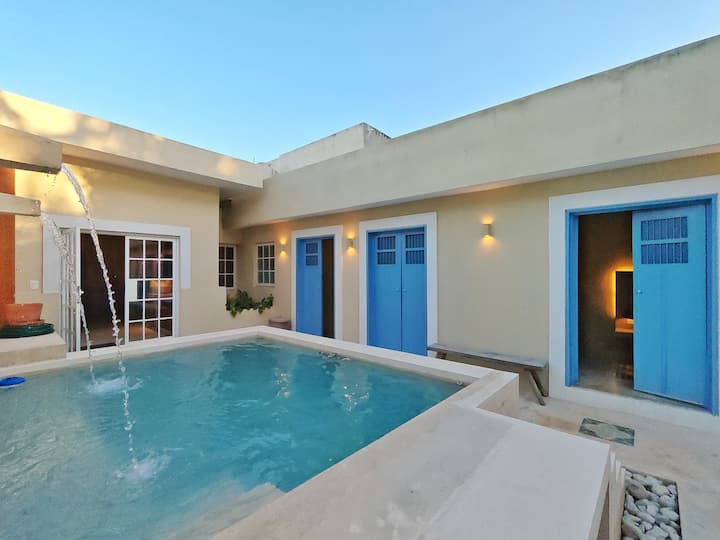 Casa Pinea En El Centro De Merida - Mérida