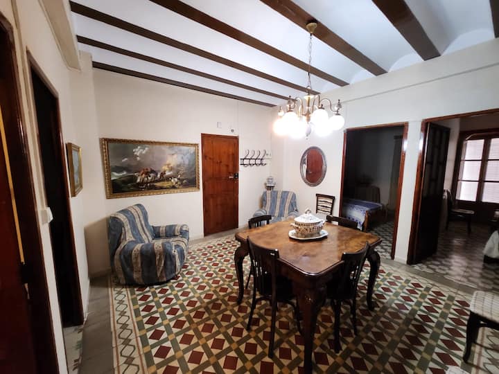 Casa Rural En Aldea Vinícola - Cortes de Pallás