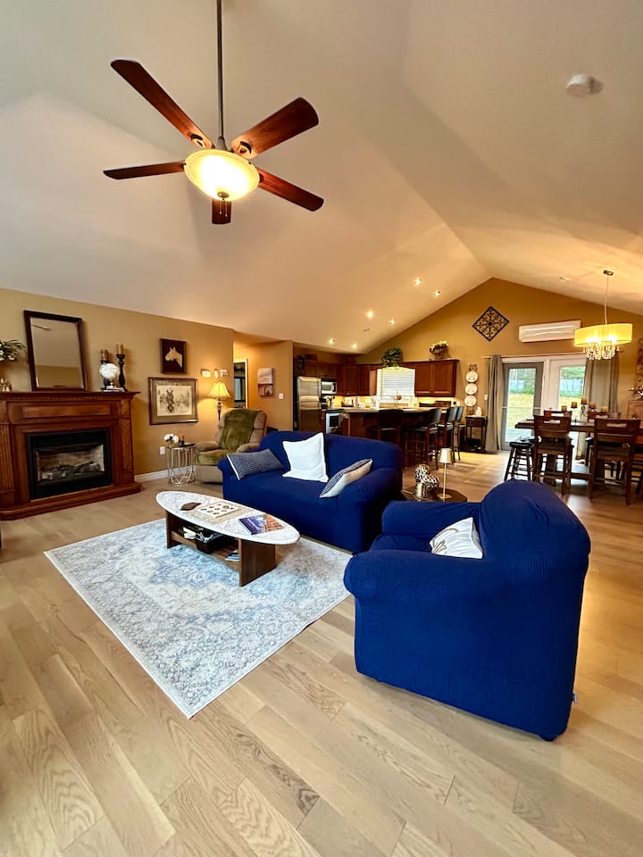 Cozy/private Home Away From Home - Charlottetown