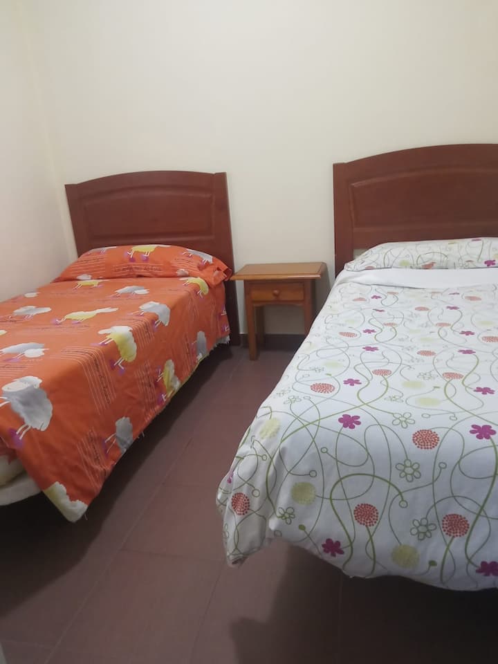 Habitación Con 2 Camas - Cordoue