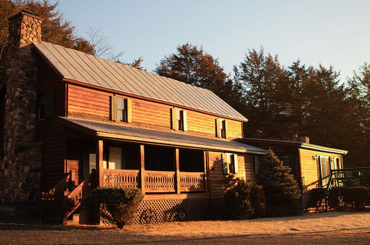 A Little Slice Of Heaven - Seneca Mountain House - Seneca Rocks, WV